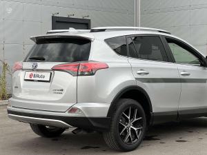 Pelēks Toyota RAV4 2016 Utena, ar dzinēja tilpumu 2.50 L un nobraukumu 179 tūkst. km par 16450 €, foto 16 vietnē AUTOMOTO.COM.LV