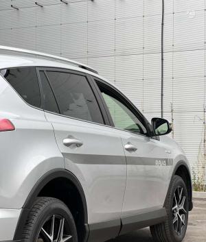 Pelēks Toyota RAV4 2016 Utena, ar dzinēja tilpumu 2.50 L un nobraukumu 179 tūkst. km par 16450 €, foto 17 vietnē AUTOMOTO.COM.LV