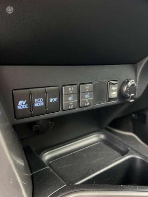 Pelēks Toyota RAV4 2016 Utena, ar dzinēja tilpumu 2.50 L un nobraukumu 179 tūkst. km par 16450 €, foto 44 vietnē AUTOMOTO.COM.LV