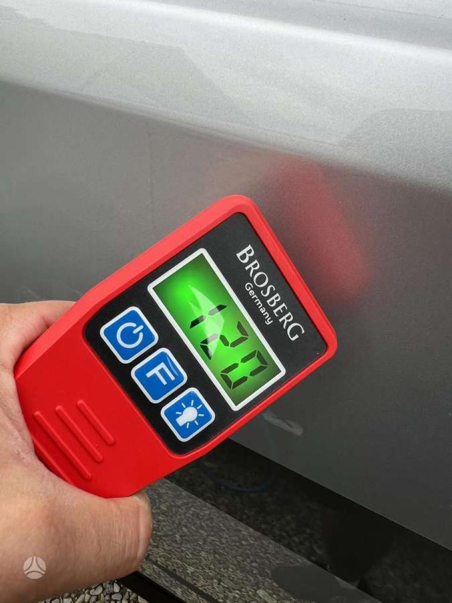 Pelēks Toyota RAV4 2016 Utena, ar dzinēja tilpumu 2.50 L un nobraukumu 179 tūkst. km par 16450 €, foto 53 vietnē AUTOMOTO.COM.LV