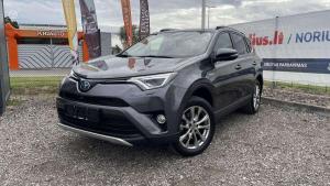 Grey Toyota RAV4 2016 in Marijampole, with an engine capacity of 2.49 L and mileage of 230 thousand km for 16990 €, photo  on AUTOMOTO.COM.LV