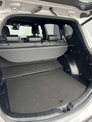 Pelēks Toyota RAV4 2016 Utena, ar dzinēja tilpumu 2.49 L un nobraukumu 179 tūkst. km par 15950 €, foto 18 vietnē AUTOMOTO.COM.LV