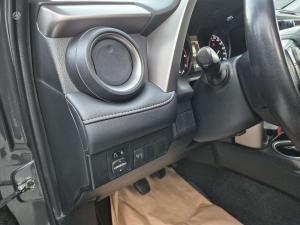 Grey Toyota RAV4 2016 in Utena, with an engine capacity of 2.00 L and mileage of 196 thousand km for 12490 €, photo 15 on AUTOMOTO.COM.LV