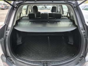 Grey Toyota RAV4 2016 in Utena, with an engine capacity of 2.00 L and mileage of 196 thousand km for 12490 €, photo 28 on AUTOMOTO.COM.LV