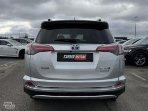 Pelēks Toyota RAV4 2016 Viļņa, ar dzinēja tilpumu 2.50 L un nobraukumu 180 tūkst. km par 16490 €, foto 12 vietnē AUTOMOTO.COM.LV