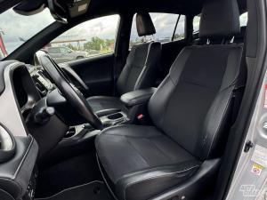 Pelēks Toyota RAV4 2016 Viļņa, ar dzinēja tilpumu 2.50 L un nobraukumu 180 tūkst. km par 16490 €, foto 20 vietnē AUTOMOTO.COM.LV