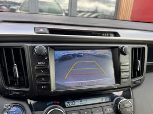 Pelēks Toyota RAV4 2016 Viļņa, ar dzinēja tilpumu 2.50 L un nobraukumu 180 tūkst. km par 16490 €, foto 32 vietnē AUTOMOTO.COM.LV