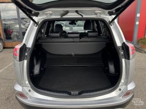 Pelēks Toyota RAV4 2016 Viļņa, ar dzinēja tilpumu 2.50 L un nobraukumu 180 tūkst. km par 16490 €, foto 36 vietnē AUTOMOTO.COM.LV