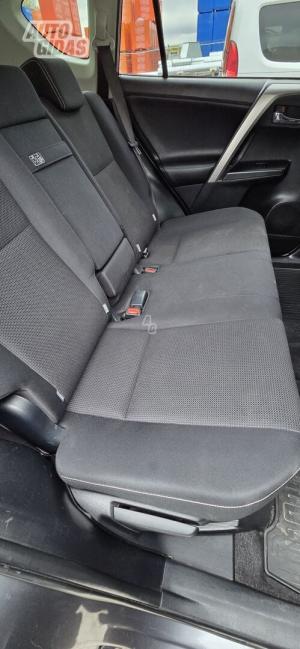 Pelēks Toyota RAV4 2017 Šilutė, ar dzinēja tilpumu 2.50 L un nobraukumu 195 tūkst. km par 16700 €, foto 21 vietnē AUTOMOTO.COM.LV