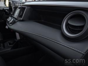 Grey Toyota RAV4 2017 in Jurmala, with an engine capacity of 2.00 L and mileage of 293 thousand km for 12950 €, photo 19 on AUTOMOTO.COM.LV