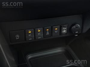 Grey Toyota RAV4 2017 in Jurmala, with an engine capacity of 2.00 L and mileage of 293 thousand km for 12950 €, photo 25 on AUTOMOTO.COM.LV