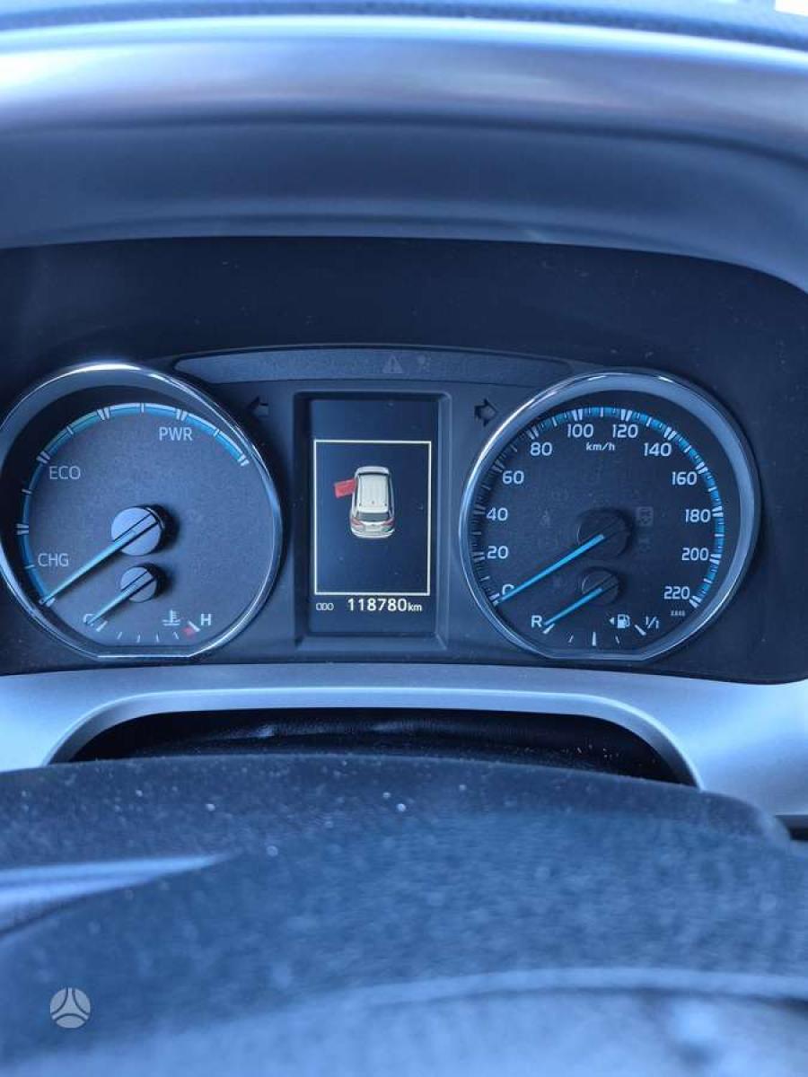 Pelēks Toyota RAV4 2017 Kauņa, ar dzinēja tilpumu 2.49 L un nobraukumu 118 tūkst. km par 20700 €, foto 33 vietnē AUTOMOTO.COM.LV