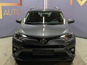 Grey Toyota RAV4 2017 in Jurmala, with an engine capacity of 2.00 L and mileage of 293 thousand km for 12750 €, photo 10 on AUTOMOTO.COM.LV