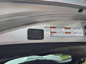 Grey Toyota RAV4 2017 in Vilnius, with an engine capacity of 2.00 L and mileage of 260 thousand km for 9650 €, photo 12 on AUTOMOTO.COM.LV