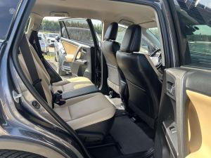Grey Toyota RAV4 2017 in Vilnius, with an engine capacity of 2.00 L and mileage of 208 thousand km for 14300 €, photo 14 on AUTOMOTO.COM.LV