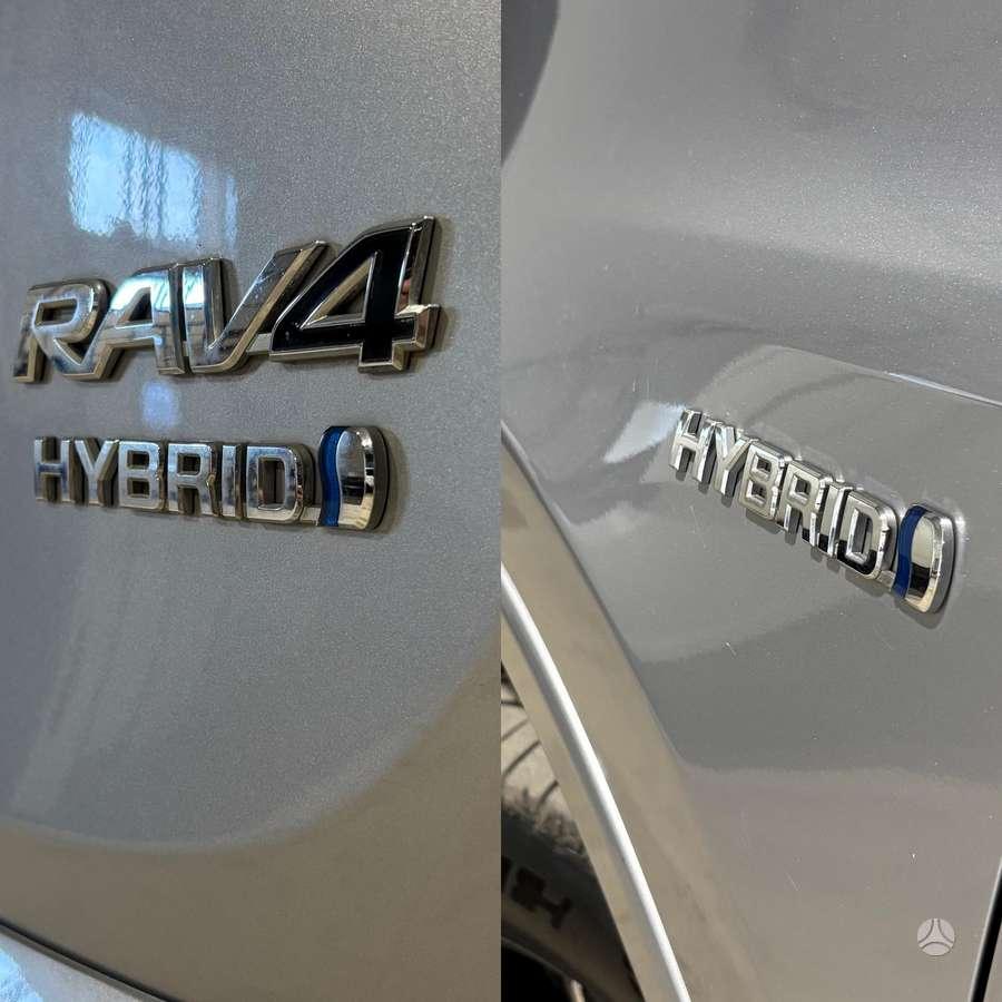 Grey Toyota RAV4 2017 in Klaipeda, with an engine capacity of 2.49 L and mileage of 227 thousand km for 16900 €, photo 19 on AUTOMOTO.COM.LV