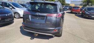 Pelēks Toyota RAV4 2017 Klaipėda, ar dzinēja tilpumu 2.00 L un nobraukumu 225 tūkst. km par 12450 €, foto 7 vietnē AUTOMOTO.COM.LV