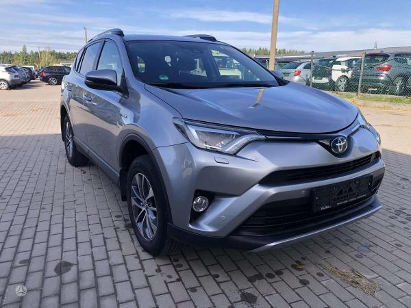 Pelēks Toyota RAV4 2017 Utena, ar dzinēja tilpumu 0.00 L un nobraukumu 129 tūkst. km par 17800 €, foto 10 vietnē AUTOMOTO.COM.LV