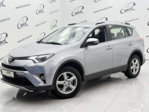 Pelēks Toyota RAV4 2018 Viļņa, ar dzinēja tilpumu 1.99 L un nobraukumu 136 tūkst. km par 17500 €, foto  vietnē AUTOMOTO.COM.LV