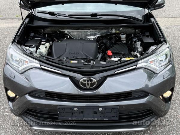 Pelēks Toyota RAV4 2018 Tartu, ar dzinēja tilpumu 2.00 L un nobraukumu 170 tūkst. km par 18499 €, foto 5 vietnē AUTOMOTO.COM.LV