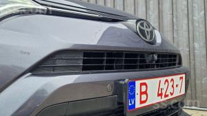 Pelēks Toyota RAV4 2018 Jelgava, ar dzinēja tilpumu 2.00 L un nobraukumu 235 tūkst. km par 15950 €, foto 5 vietnē AUTOMOTO.COM.LV