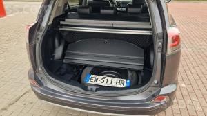 Pelēks Toyota RAV4 2018 Jelgava, ar dzinēja tilpumu 2.00 L un nobraukumu 235 tūkst. km par 15950 €, foto 27 vietnē AUTOMOTO.COM.LV