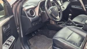 Pelēks Toyota RAV4 2018 Jelgava, ar dzinēja tilpumu 2.00 L un nobraukumu 235 tūkst. km par 15950 €, foto 28 vietnē AUTOMOTO.COM.LV