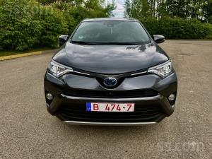 Pelēks Toyota RAV4 2018 Rīga, ar dzinēja tilpumu 2.50 L un nobraukumu 140 tūkst. km par 16997 €, foto 6 vietnē AUTOMOTO.COM.LV