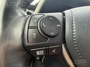 Pelēks Toyota RAV4 2018 Rīga, ar dzinēja tilpumu 2.50 L un nobraukumu 140 tūkst. km par 16997 €, foto 26 vietnē AUTOMOTO.COM.LV