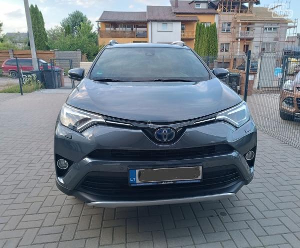 Pelēks Toyota RAV4 2018 Viļņa, ar dzinēja tilpumu 2.50 L un nobraukumu 183 tūkst. km par 20000 €, foto 2 vietnē AUTOMOTO.COM.LV