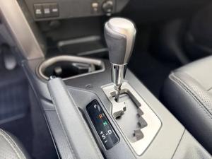 Pelēks Toyota RAV4 2018 Rīga, ar dzinēja tilpumu 2.50 L un nobraukumu 193 tūkst. km par 16500 €, foto 14 vietnē AUTOMOTO.COM.LV