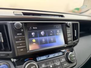 Pelēks Toyota RAV4 2018 Rīga, ar dzinēja tilpumu 2.50 L un nobraukumu 193 tūkst. km par 16500 €, foto 29 vietnē AUTOMOTO.COM.LV