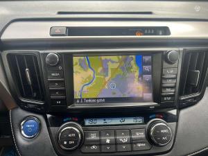 Grey Toyota RAV4 2018 in Kaunas, with an engine capacity of 2.49 L and mileage of 225 thousand km for 18000 €, photo 13 on AUTOMOTO.COM.LV