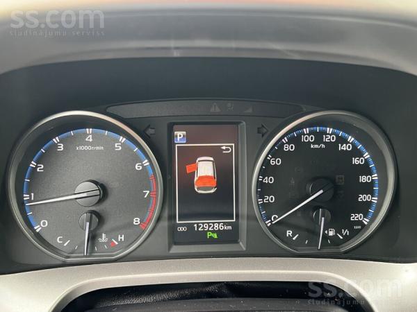 Pelēks Toyota RAV4 2018 Gulbene, ar dzinēja tilpumu 2.00 L un nobraukumu 129 tūkst. km par 17900 €, foto 5 vietnē AUTOMOTO.COM.LV