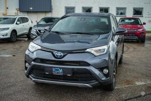 Pelēks Toyota RAV4 2018 Marijampole, ar dzinēja tilpumu 2.49 L un nobraukumu 213 tūkst. km par 16450 €, foto 5 vietnē AUTOMOTO.COM.LV