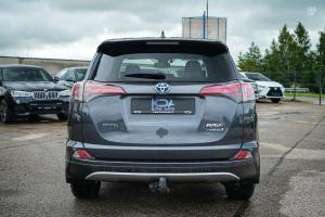 Pelēks Toyota RAV4 2018 Marijampole, ar dzinēja tilpumu 2.49 L un nobraukumu 213 tūkst. km par 16450 €, foto 12 vietnē AUTOMOTO.COM.LV