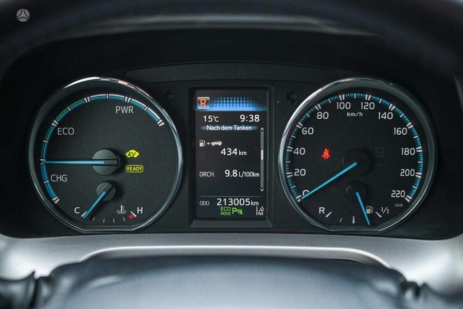 Pelēks Toyota RAV4 2018 Marijampole, ar dzinēja tilpumu 2.49 L un nobraukumu 213 tūkst. km par 16450 €, foto 26 vietnē AUTOMOTO.COM.LV