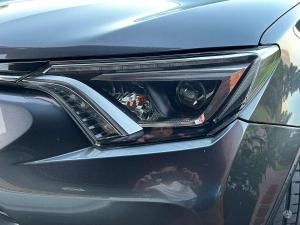 Grey Toyota RAV4 2018 in Vilnius, with an engine capacity of 2.49 L and mileage of 209 thousand km for 17900 €, photo 32 on AUTOMOTO.COM.LV