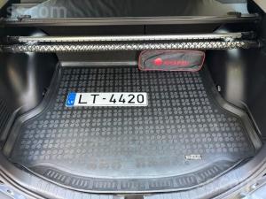 Grey Toyota RAV4 2018 in Riga, with an engine capacity of 2.00 L and mileage of 130 thousand km for 17230 €, photo 17 on AUTOMOTO.COM.LV