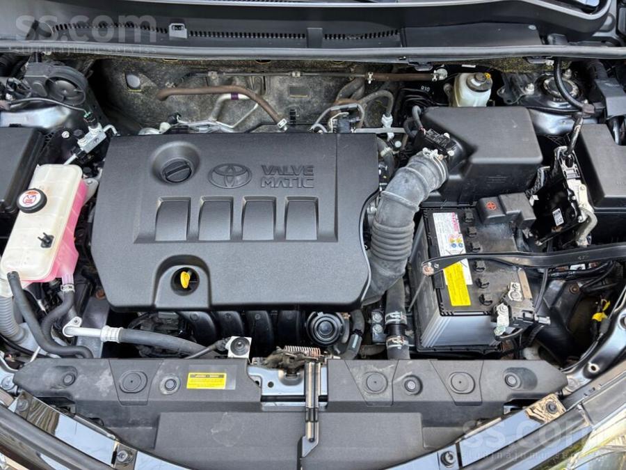 Grey Toyota RAV4 2018 in Riga, with an engine capacity of 2.00 L and mileage of 130 thousand km for 17230 €, photo 20 on AUTOMOTO.COM.LV