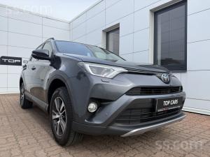 Pelēks Toyota RAV4 2018 Rīga, ar dzinēja tilpumu 2.00 L un nobraukumu 123 tūkst. km par 16500 €, foto 3 vietnē AUTOMOTO.COM.LV
