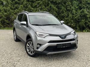 Pelēks Toyota RAV4 2018 Kauņa, ar dzinēja tilpumu 2.49 L un nobraukumu 230 tūkst. km par 17950 €, foto  vietnē AUTOMOTO.COM.LV