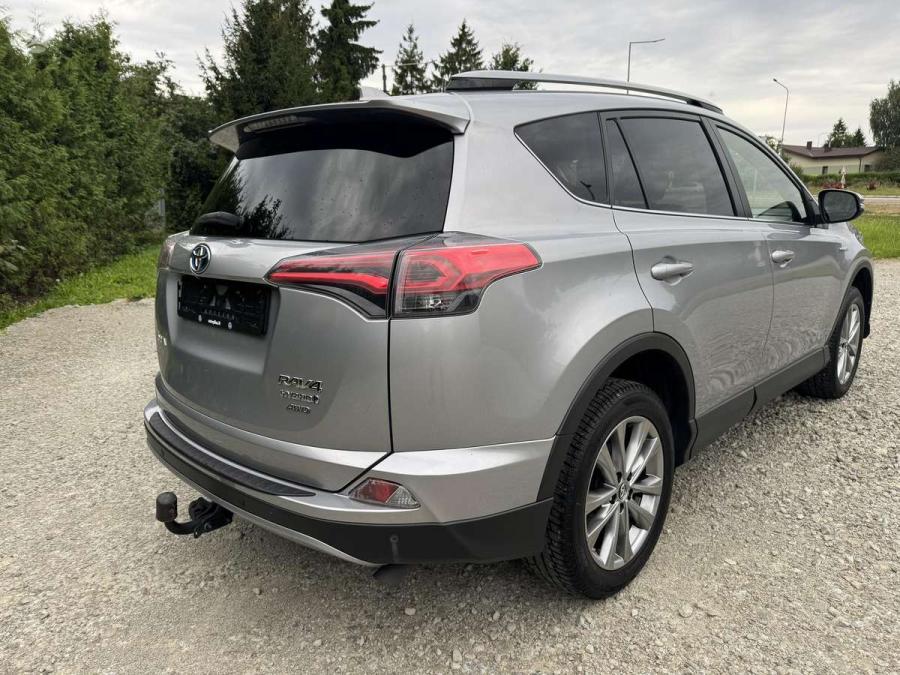 Pelēks Toyota RAV4 2018 Kauņa, ar dzinēja tilpumu 2.49 L un nobraukumu 230 tūkst. km par 17950 €, foto 7 vietnē AUTOMOTO.COM.LV