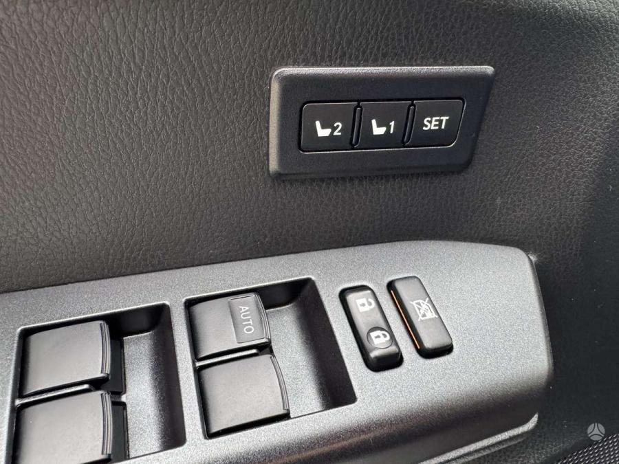 Pelēks Toyota RAV4 2018 Kauņa, ar dzinēja tilpumu 2.49 L un nobraukumu 230 tūkst. km par 17950 €, foto 16 vietnē AUTOMOTO.COM.LV