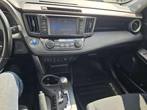 Pelēks Toyota RAV4 2018 Tauragė, ar dzinēja tilpumu 2.50 L un nobraukumu 78 tūkst. km par 18500 €, foto 13 vietnē AUTOMOTO.COM.LV