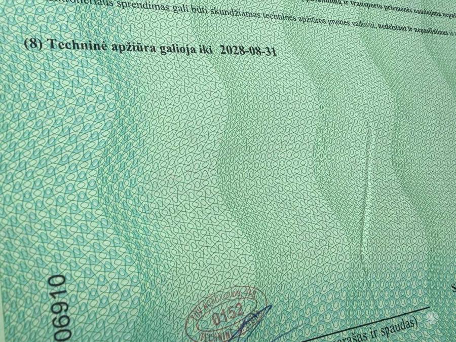 Серый Тойота РАВ 4 2018 в Вильнюс, объемом двигателя 2.49 л и пробегом 187 тыс. км за 17300 €, фото 28 на AUTOMOTO.COM.LV