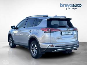 Grey Toyota RAV4 2018 in Klaipeda, with an engine capacity of 2.50 L and mileage of 171 thousand km for 19500 €, photo 4 on AUTOMOTO.COM.LV
