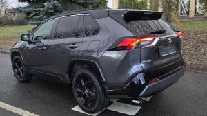 Pelēks Toyota RAV4 2019 Panevēža, ar dzinēja tilpumu 2.49 L un nobraukumu 165 tūkst. km par 23300 €, foto 28 vietnē AUTOMOTO.COM.LV