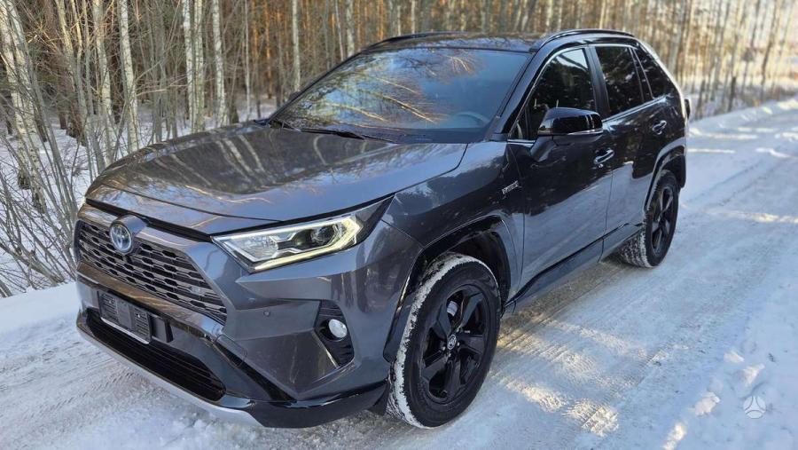 Pelēks Toyota RAV4 2019 Panevēža, ar dzinēja tilpumu 2.49 L un nobraukumu 165 tūkst. km par 23500 €, foto 28 vietnē AUTOMOTO.COM.LV