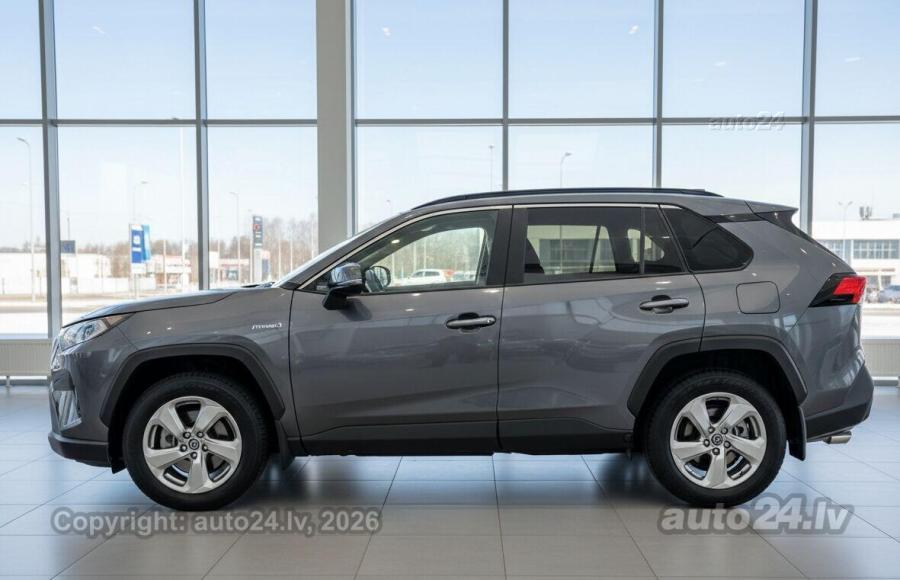Grey Toyota RAV4 2019 in Tallinn, with an engine capacity of 2.50 L and mileage of 95 thousand km for 30900 €, photo 4 on AUTOMOTO.COM.LV